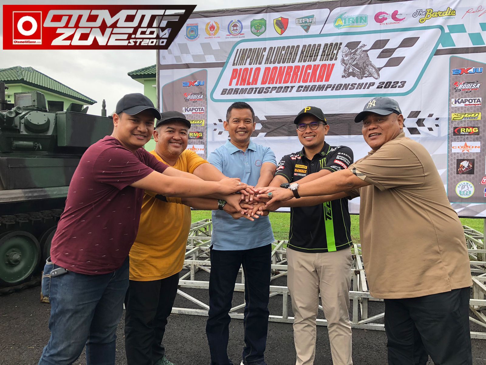 Siap Jadi Sarana Road Race, BRIGKAV 1/LA Dapat Support Banyak ...
