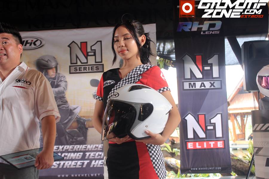 NHK Tidak Tidur, Sekali Berinovasi Helm Canggih Meluncur dan Harga Pelajar - OtomotifZone