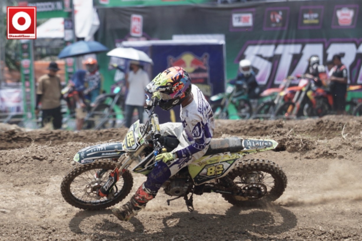 Hasil HS Grasstrack Motocross Solo Assalam Circuit - OtomotifZone