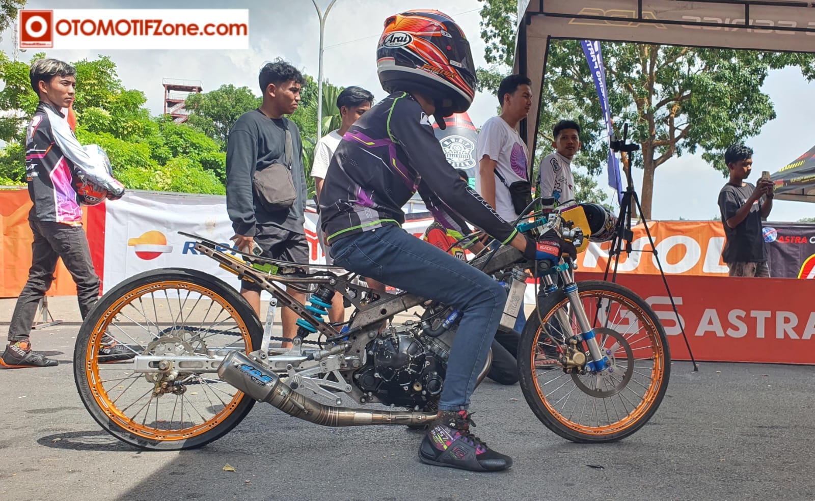 Batam Heboh! Grand Final Drag Bike 2025 Batam Sajikan Konsep Unik ...